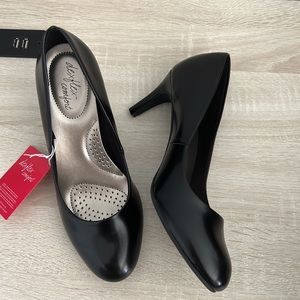dexflex comfort | Shoes | Dexflex Comfort Heels | Poshmark